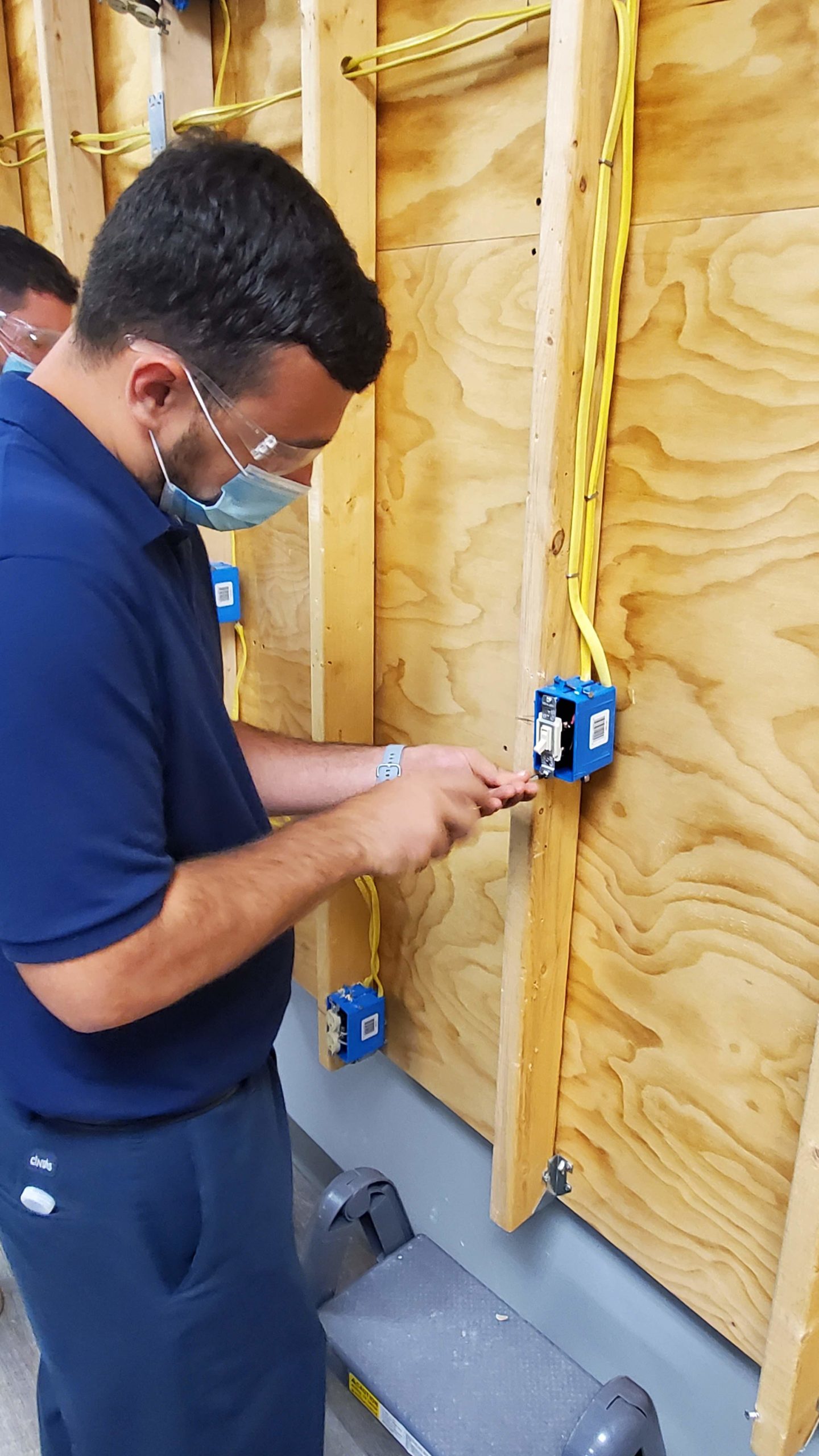 Electrician School Training Program | OBC
